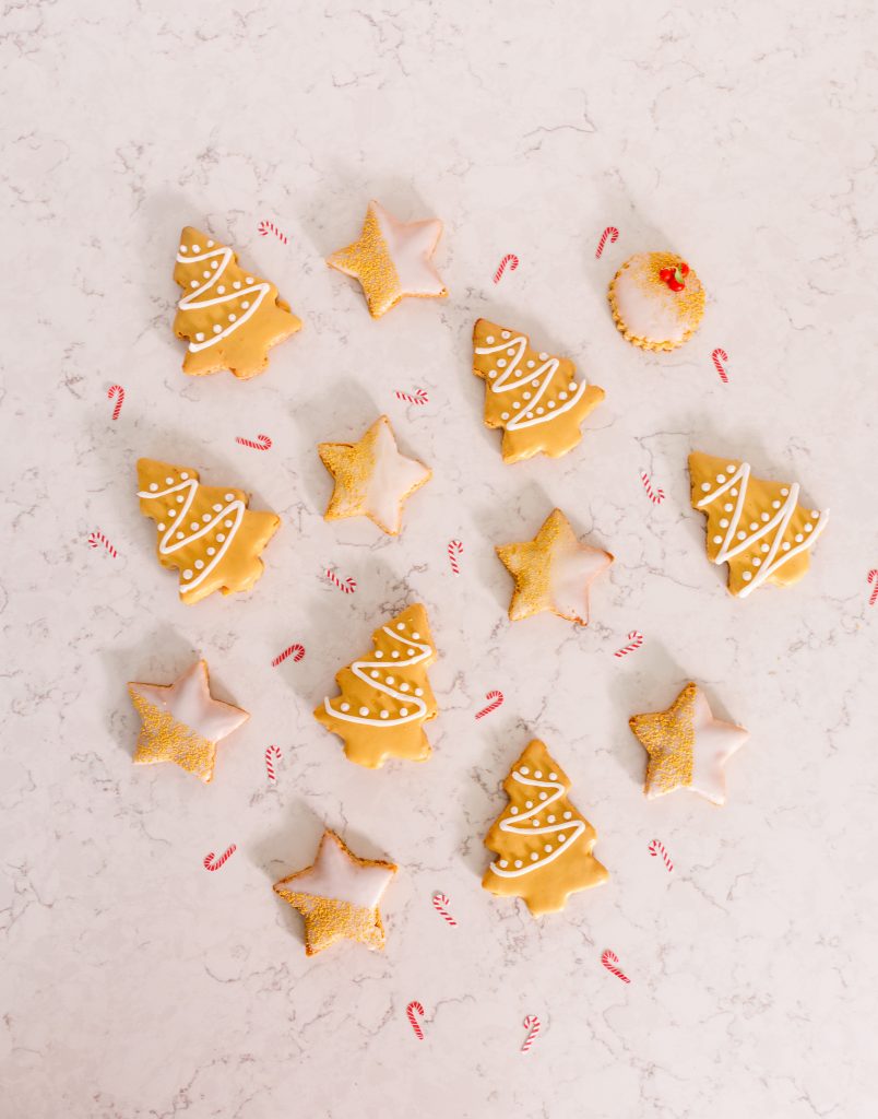 Cinnamon & Maple Syrup Christmas Tree Biscuits - Maple from Canada