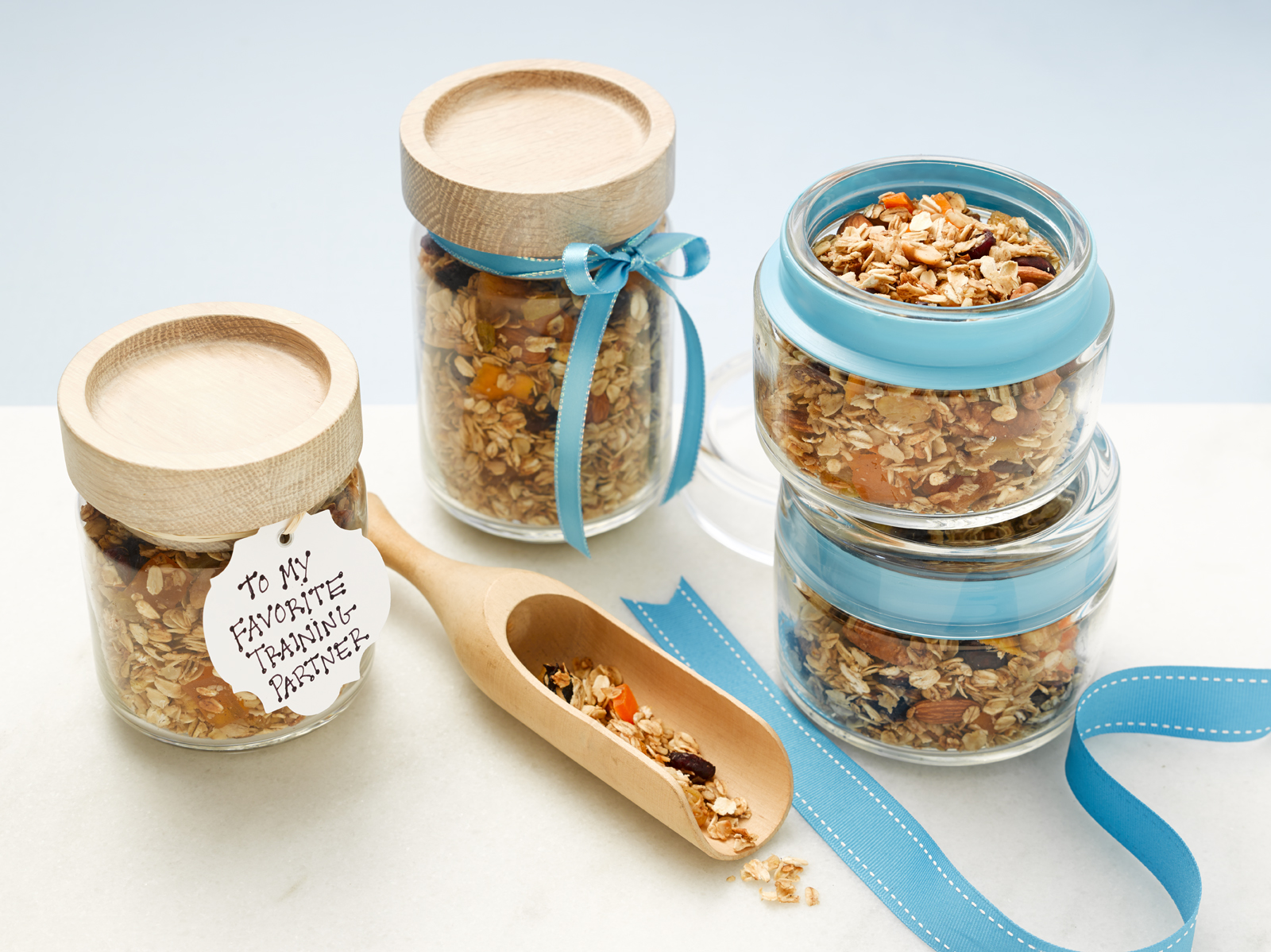Maple festive granola - Maple from Canada